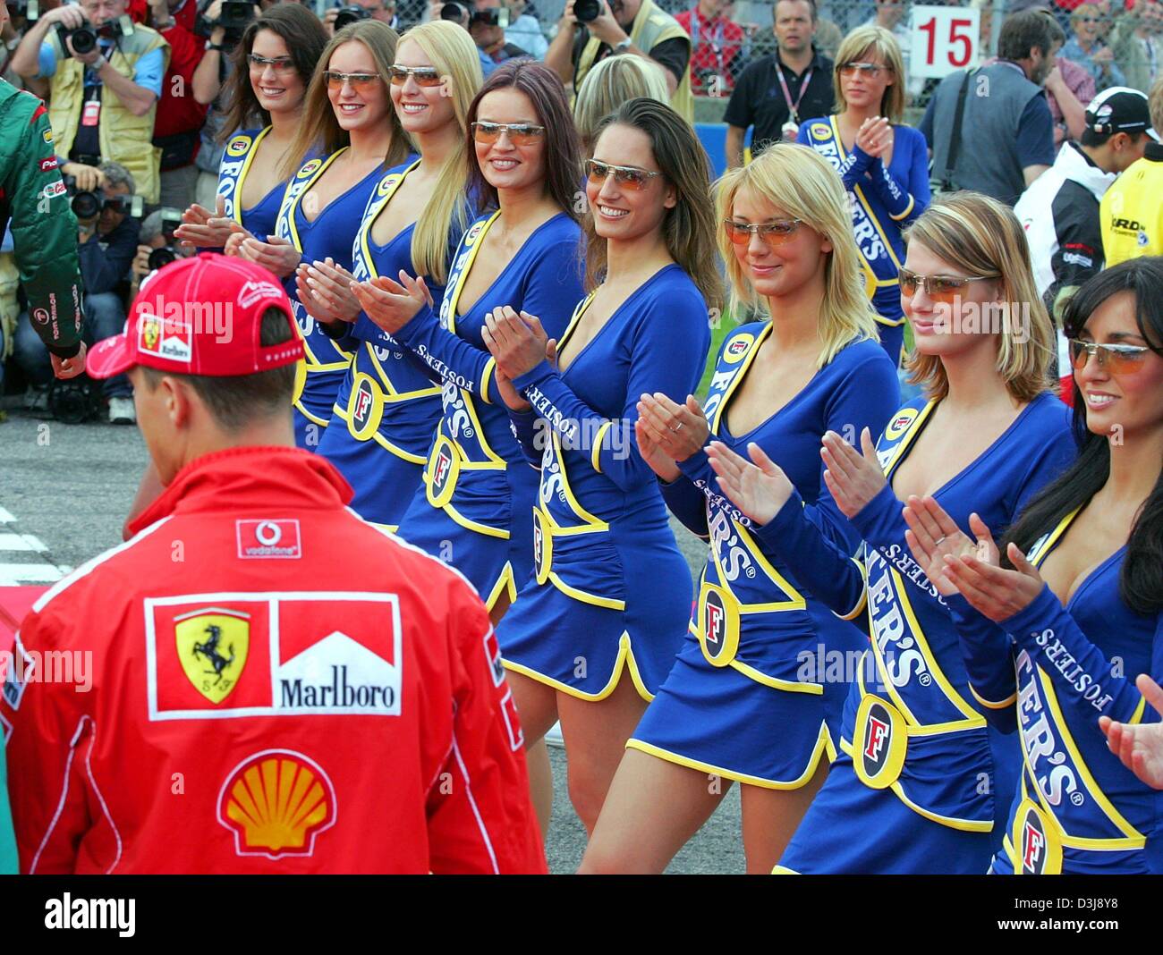 F1 grid girls hi-res stock photography and images - Alamy