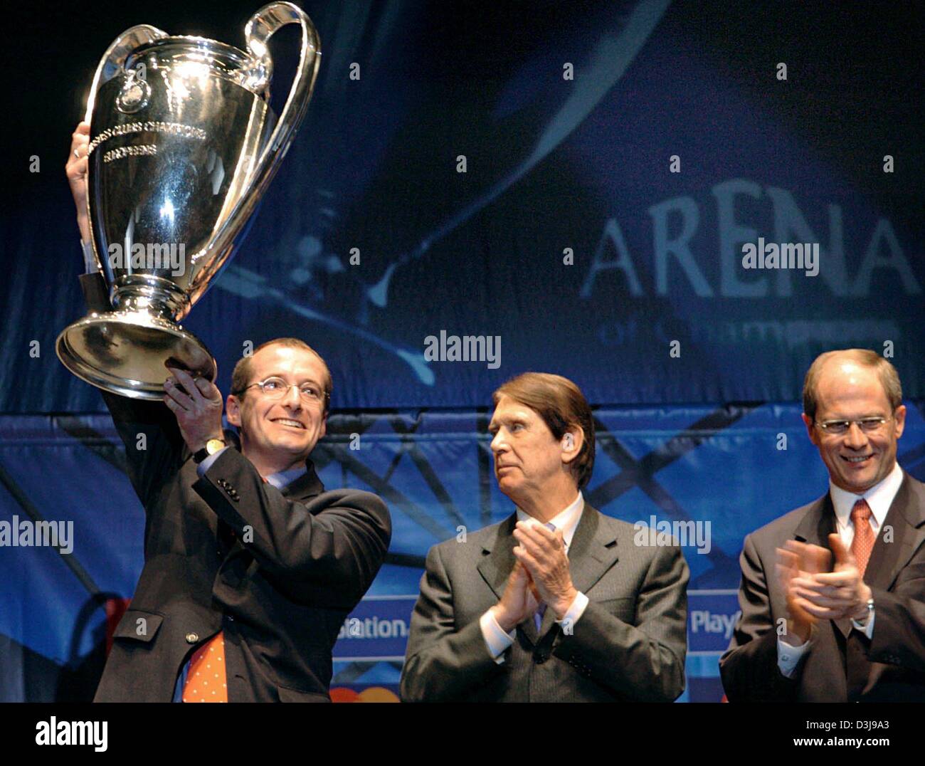 2004 uefa champions league final hi-res stock photography and images ...