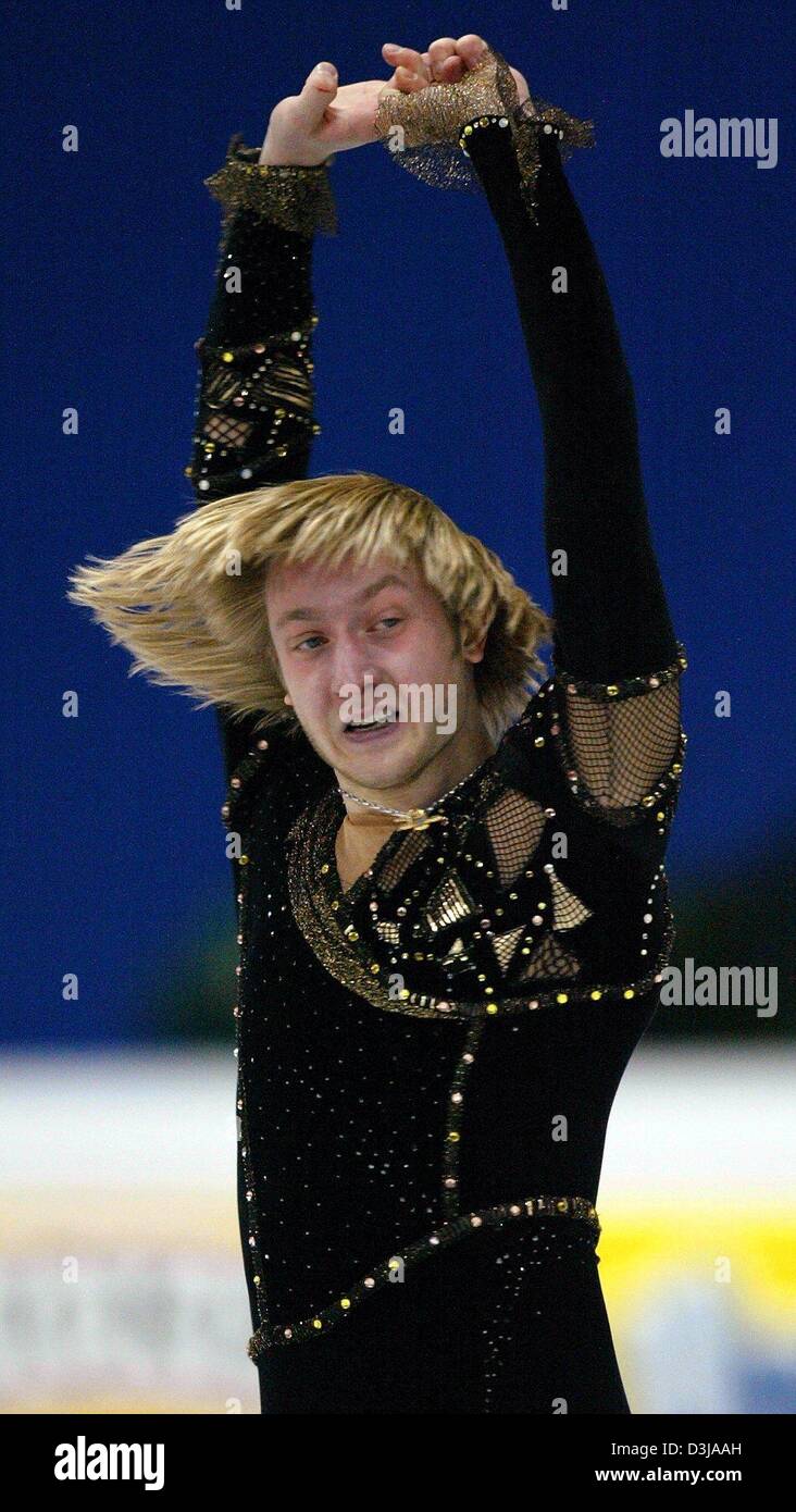 (dpa) Yevgeny Plushenko from Russia performs at the Figure Skating ...