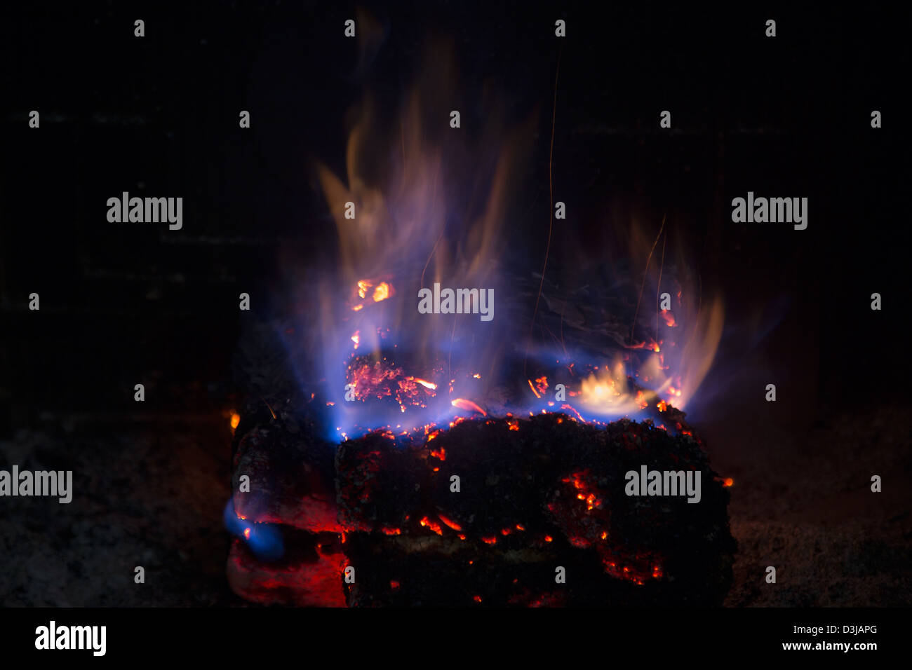 burning fire fireplace night Stock Photo - Alamy