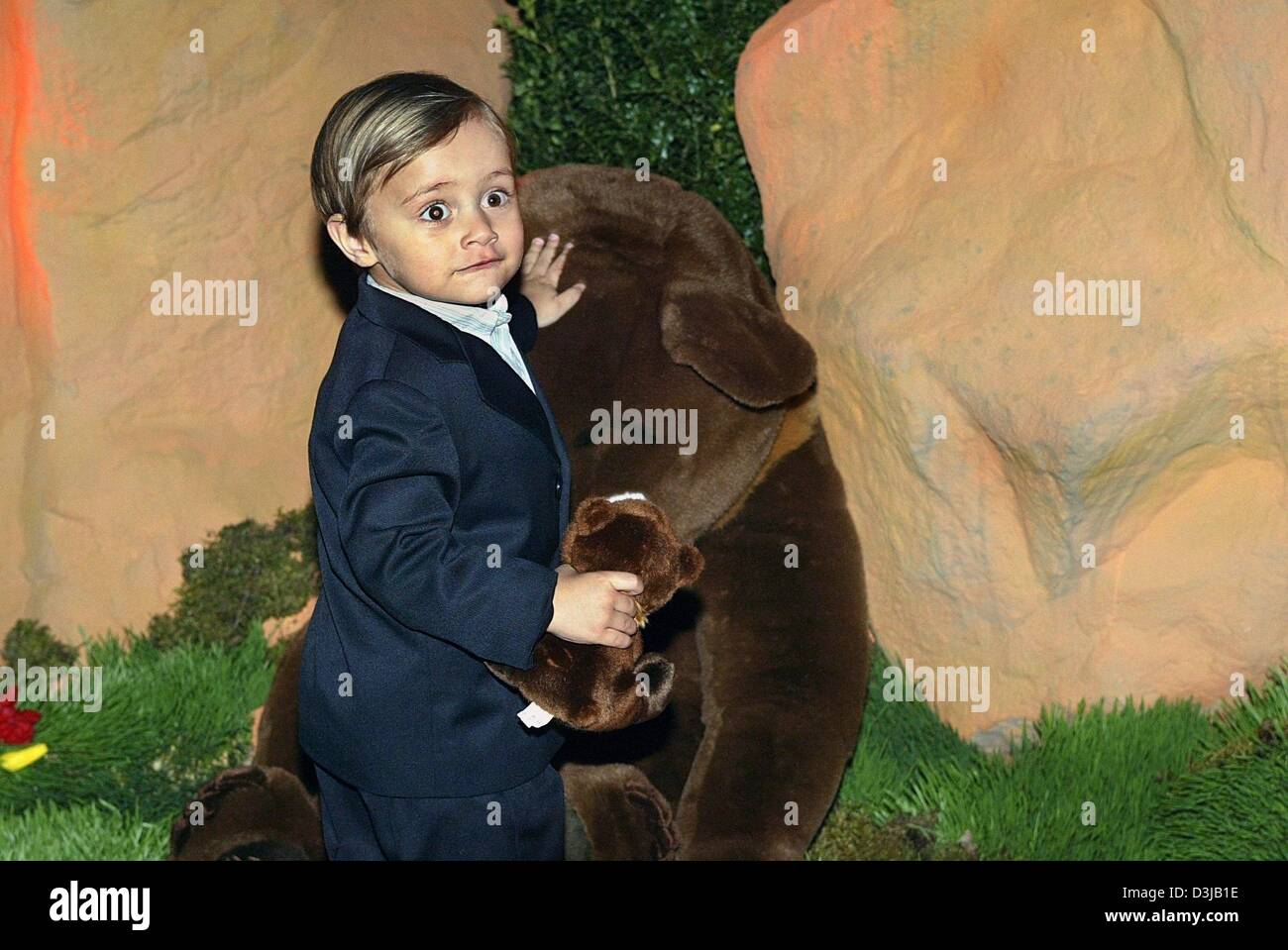 Disney animation hi-res stock photography and images - Alamy