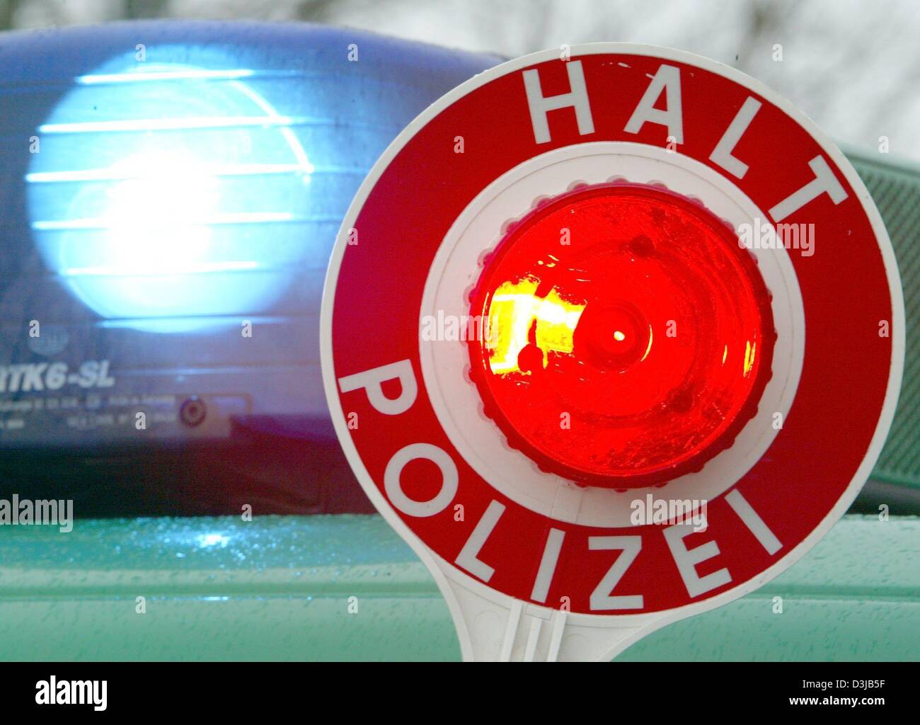 Signal_disc hi-res stock photography and images - Alamy