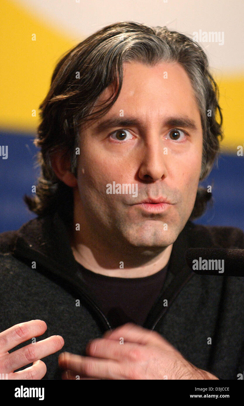 Paul weitz hi-res stock photography and images - Alamy
