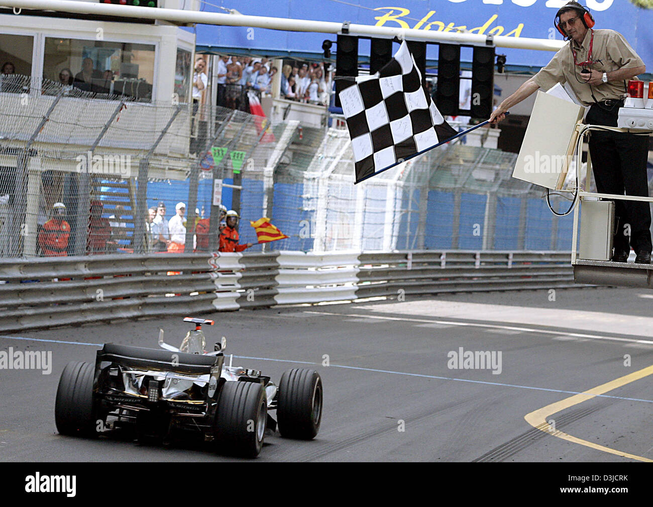 Monaco finish line hi-res stock photography and images - Alamy