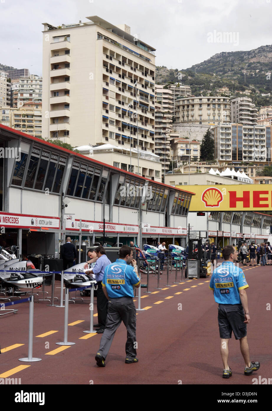 Monaco skyline racetrack hi-res stock photography and images - Alamy