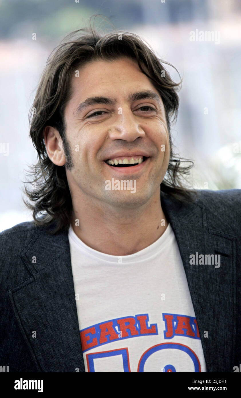 (dpa) - Spanish actor Javier Bardem smiles as he attends the 58th ...