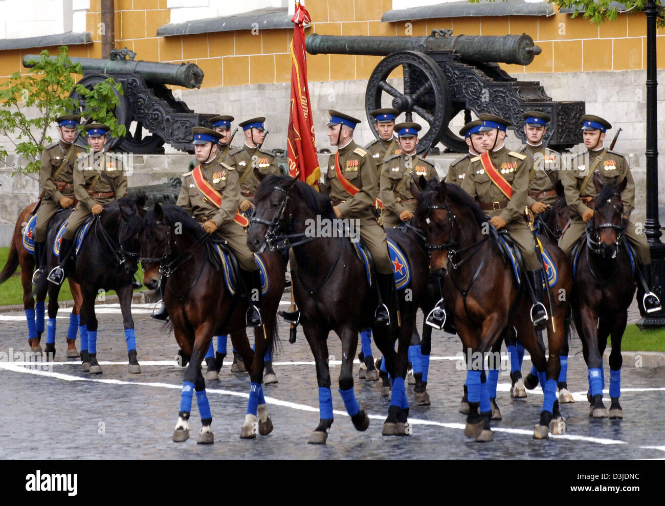 Russian cavalry uniform hi-res stock photography and images - Alamy