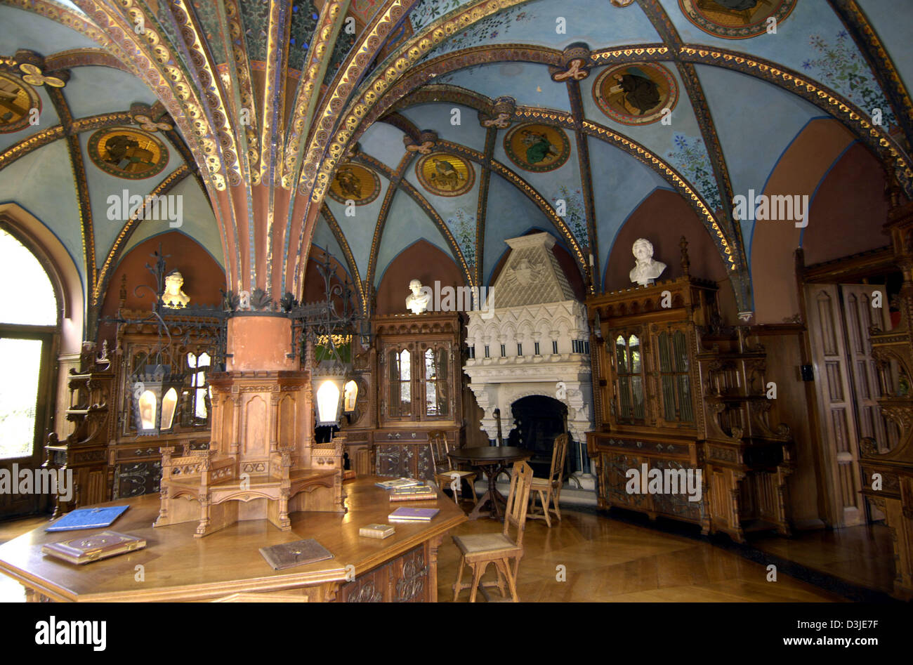 Arts culture entertainment ace architecture burg schloss castle chateau ...