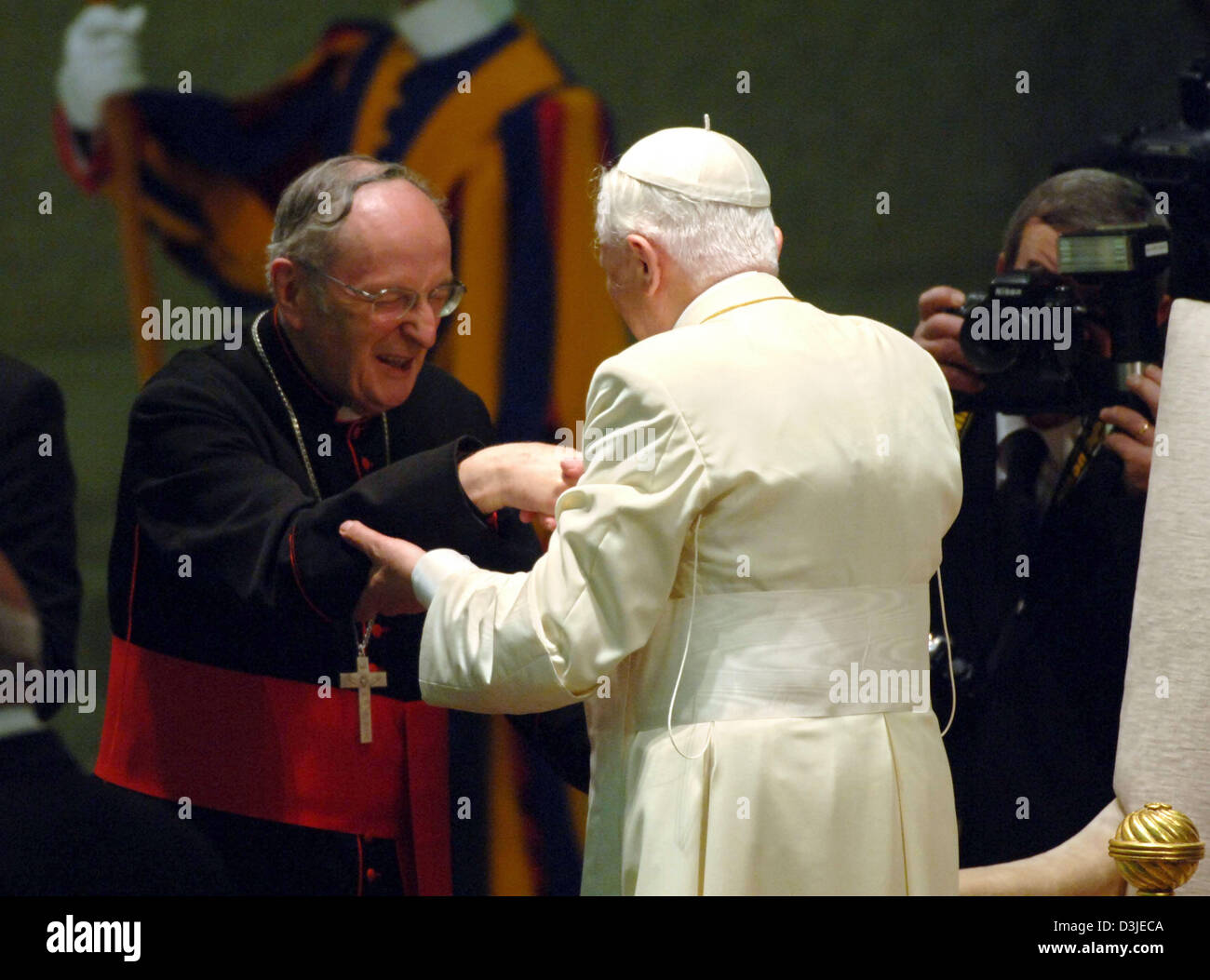 Cardinal meisner hi-res stock photography and images - Alamy