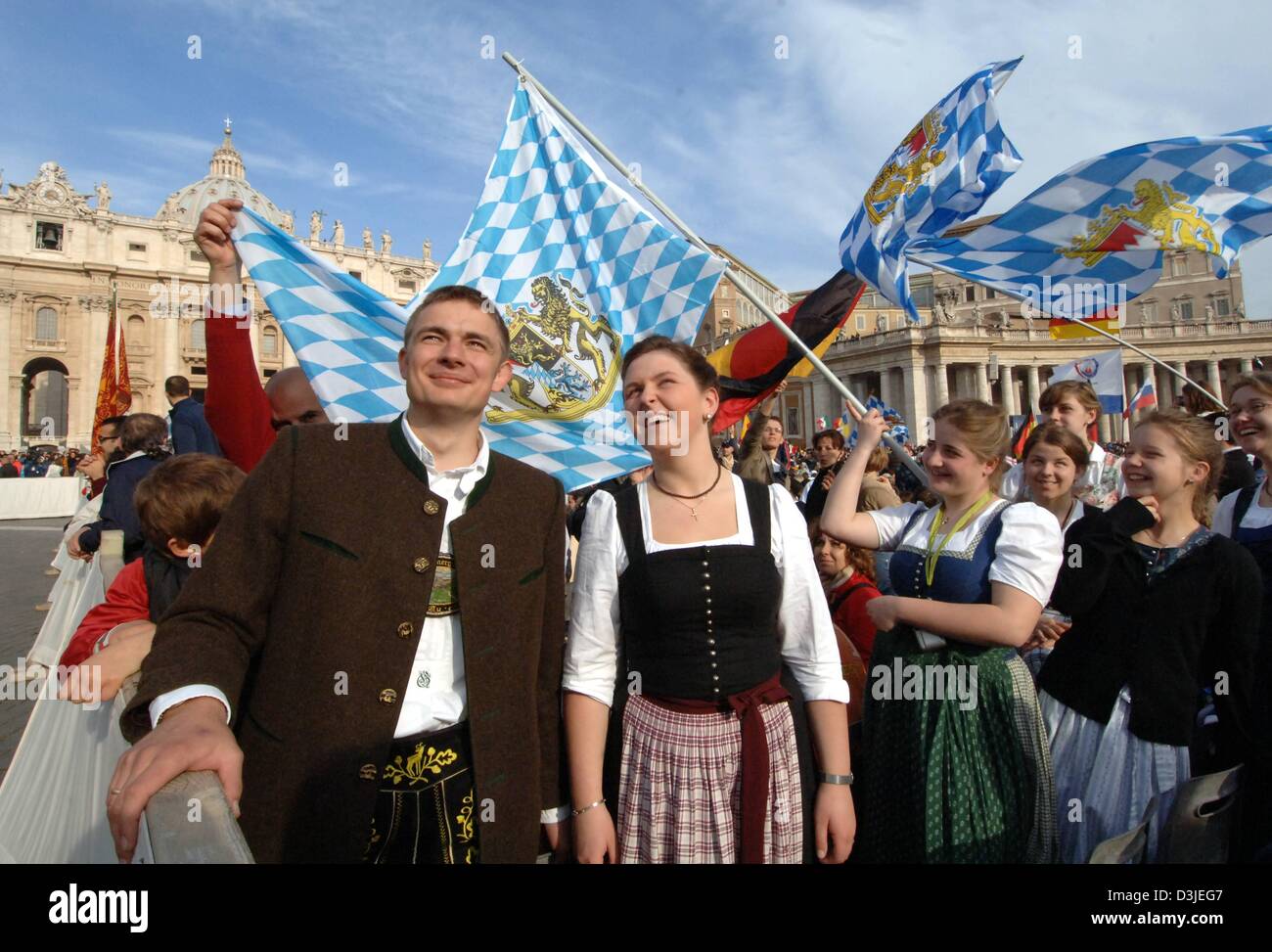 (dpa) - A group of German pilgrims, dressed in traditional Bavarian ...