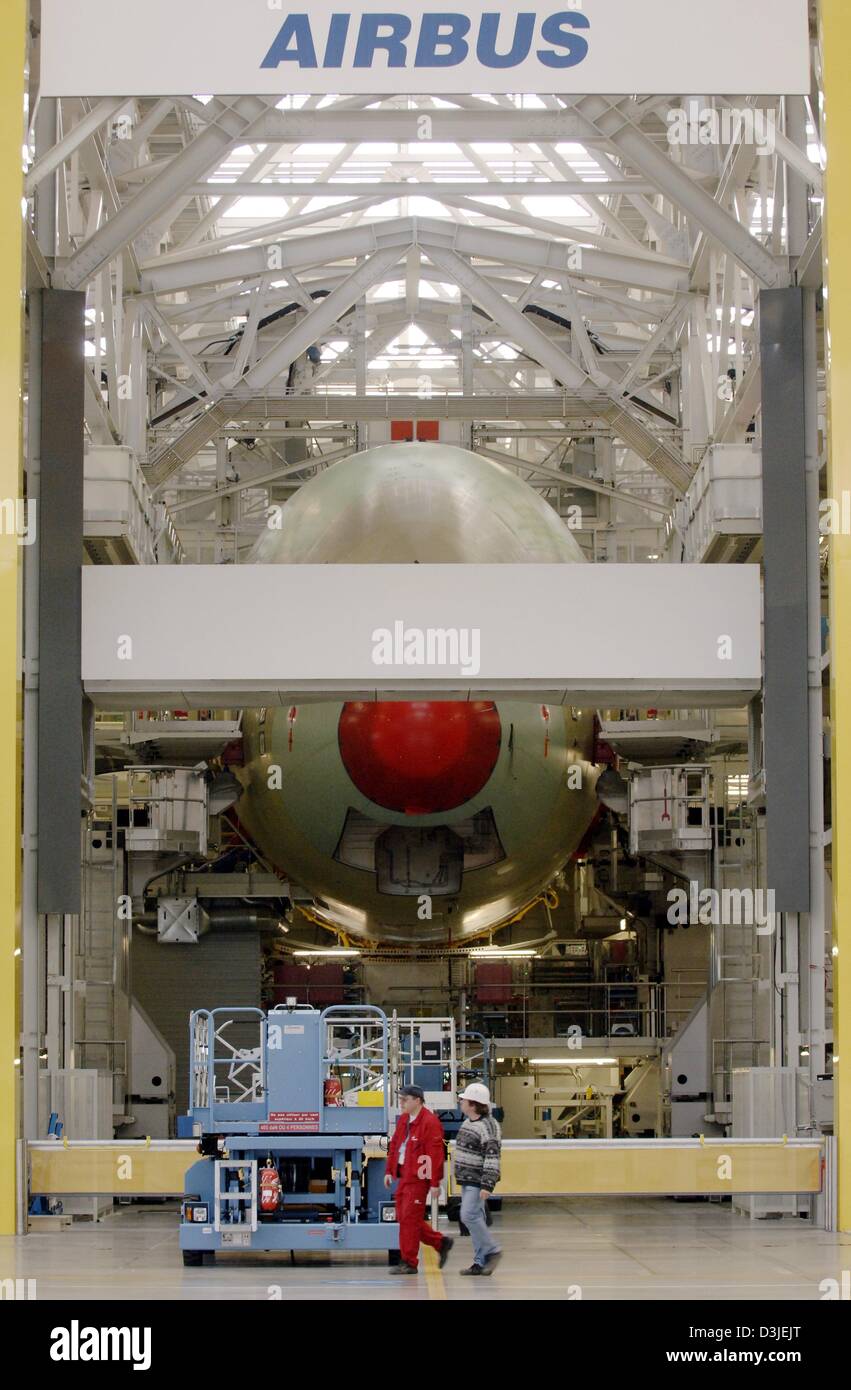 Airbus a380 flight test aircraft hi-res stock photography and images ...