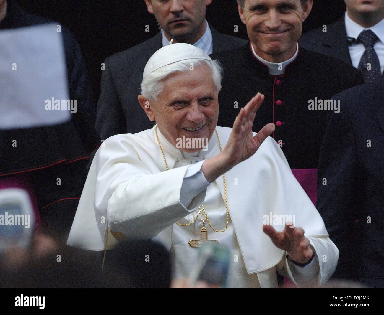 Waving right hand hi-res stock photography and images - Alamy