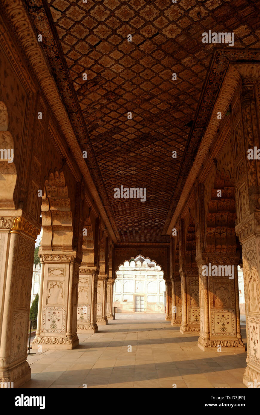 marble building inside red fort,delhi,india Stock Photo - Alamy