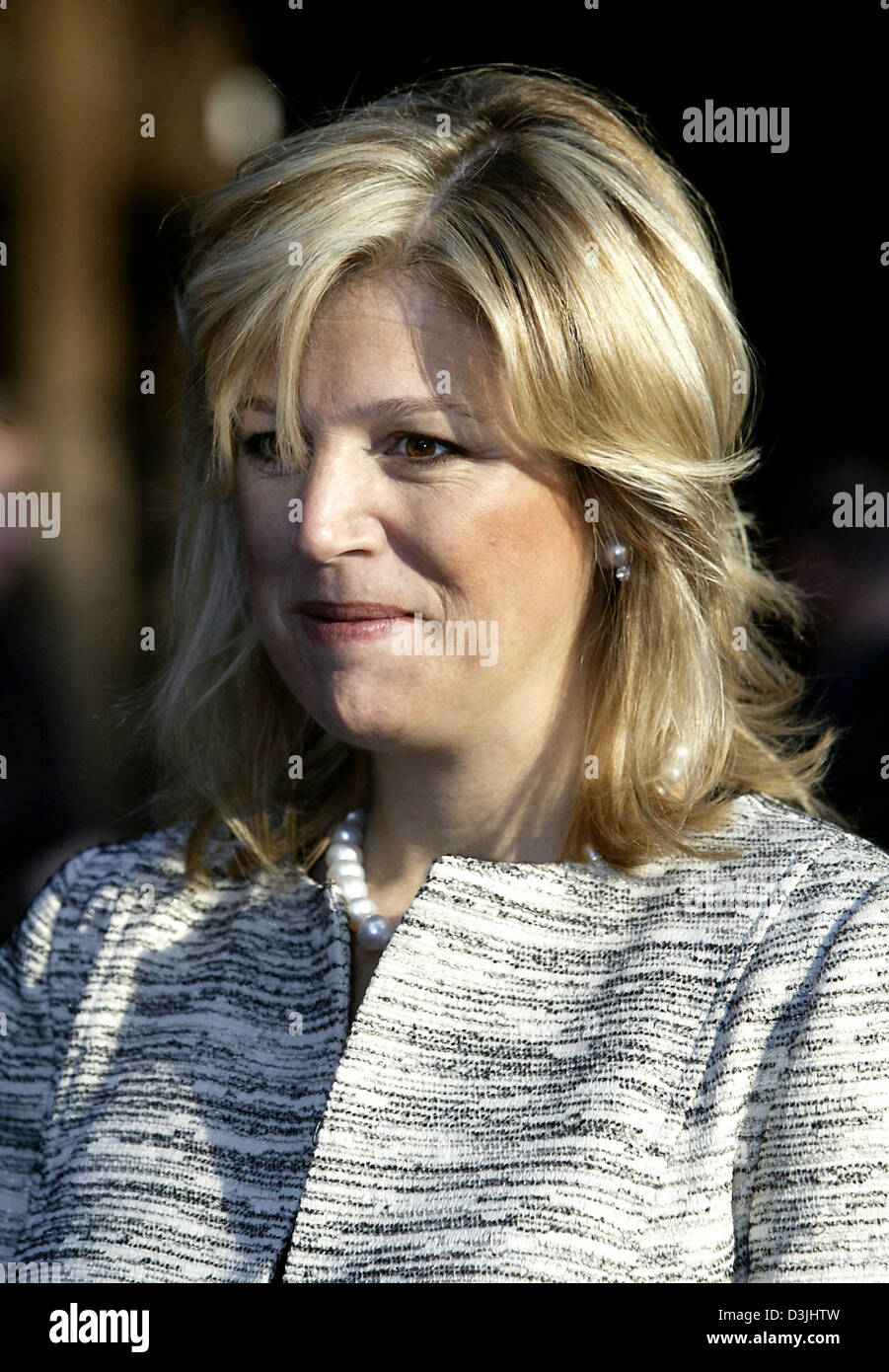 (dpa) - Princess Maxima visits the Meiji Shrine Temple in Tokyo, Japan ...