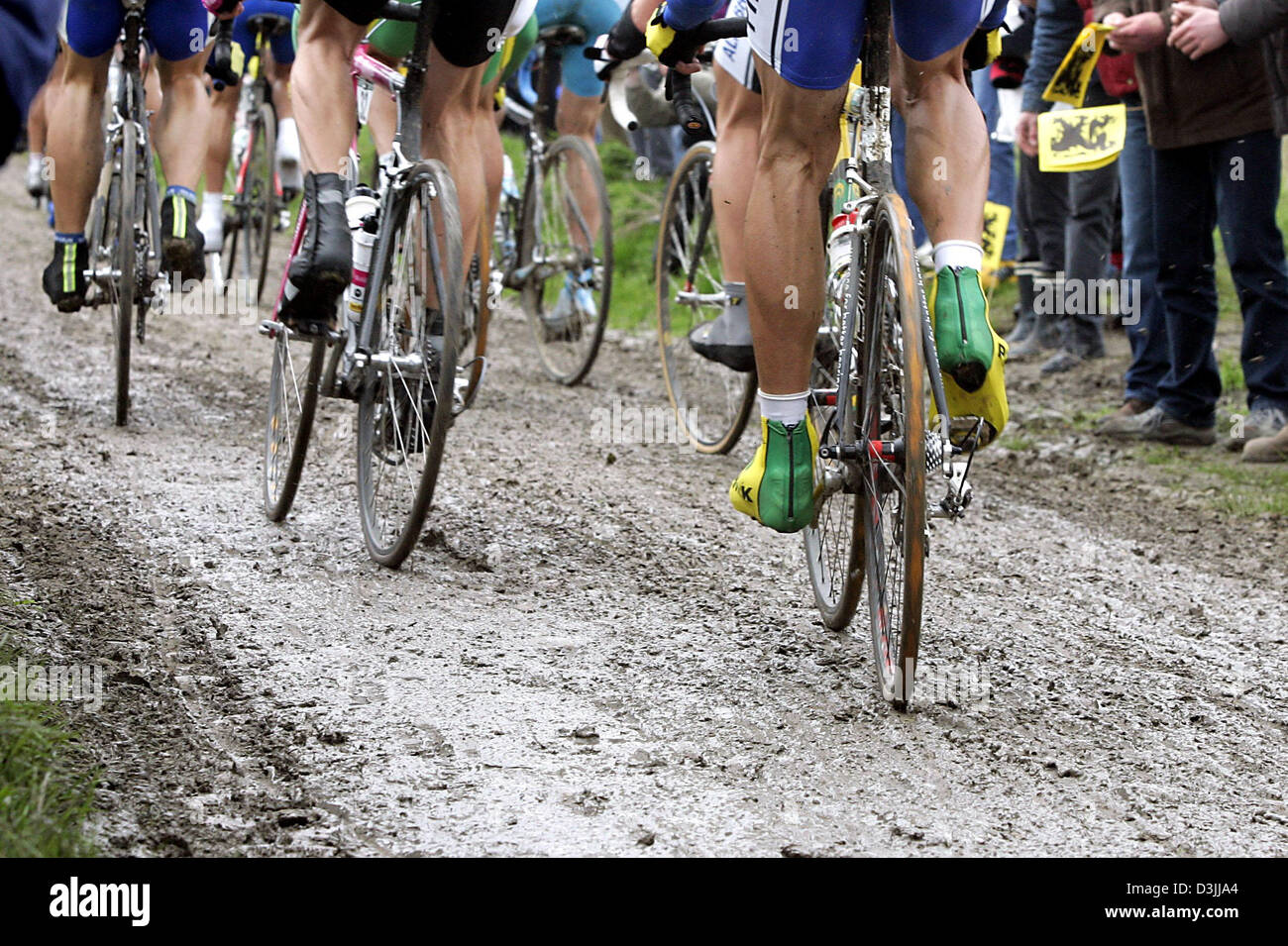 Roubaix cyclists hi-res stock photography and images - Alamy