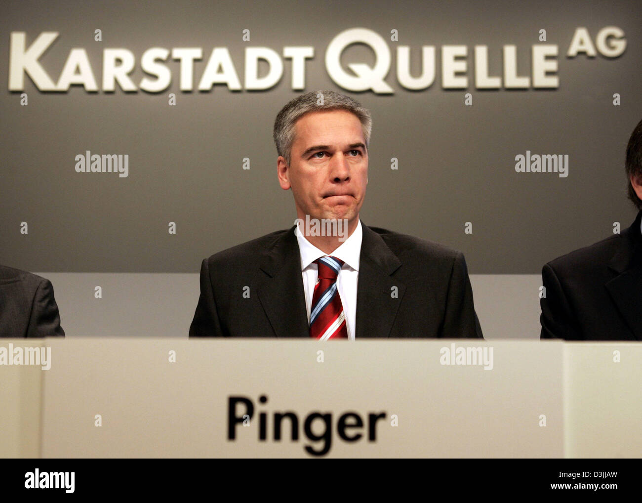 Reorganisation department hi-res stock photography and images - Alamy