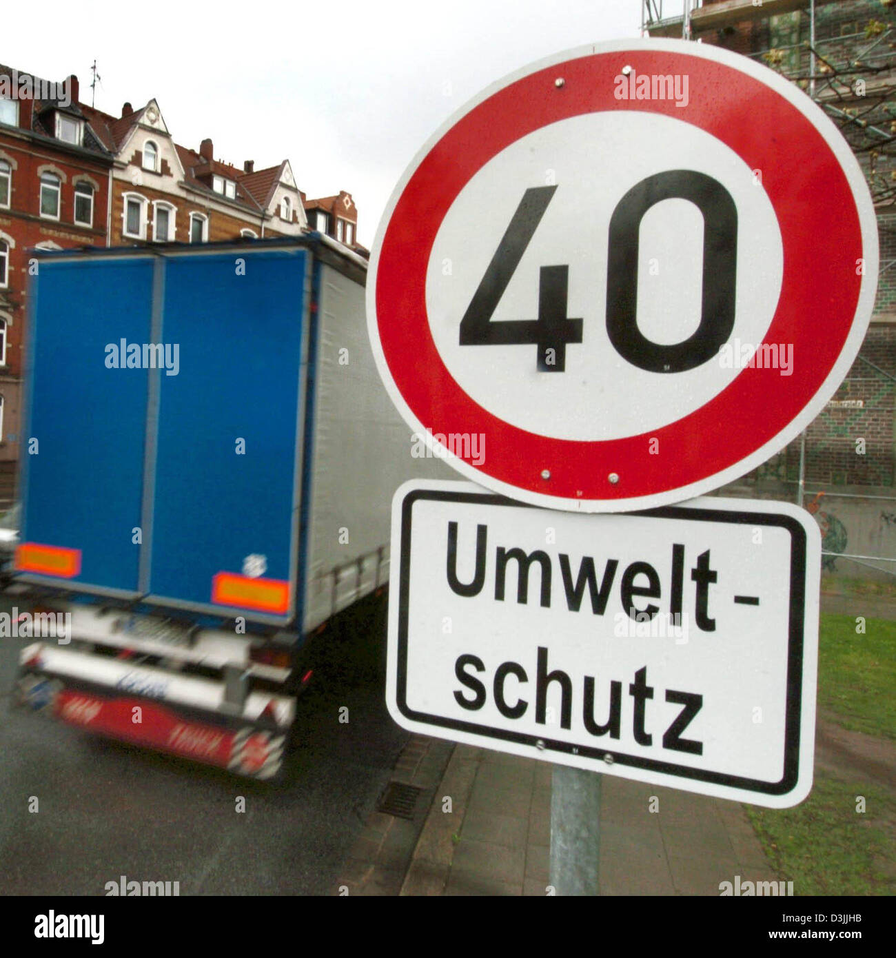 Kmph hi-res stock photography and images - Alamy