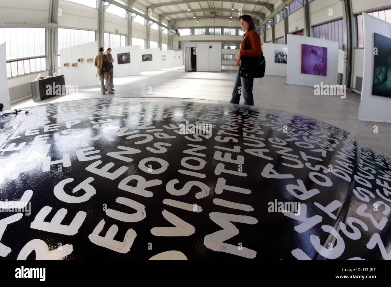 (dpa) - Czech artist Jan Smejkal exhibits his sculpture called ...