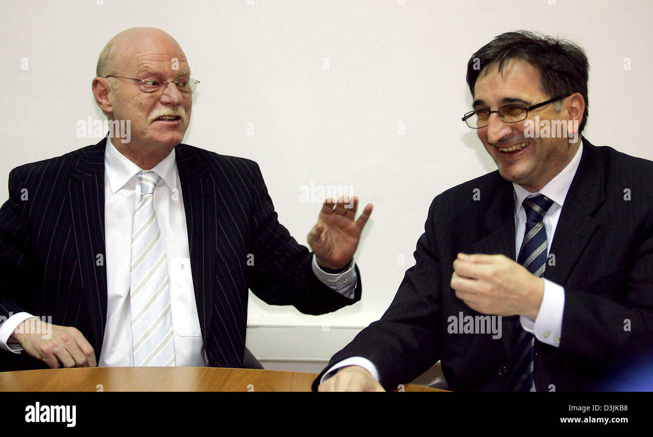 Bosnian police hi-res stock photography and images - Alamy