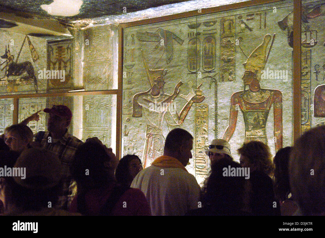 Tut ankh amon hi-res stock photography and images - Alamy