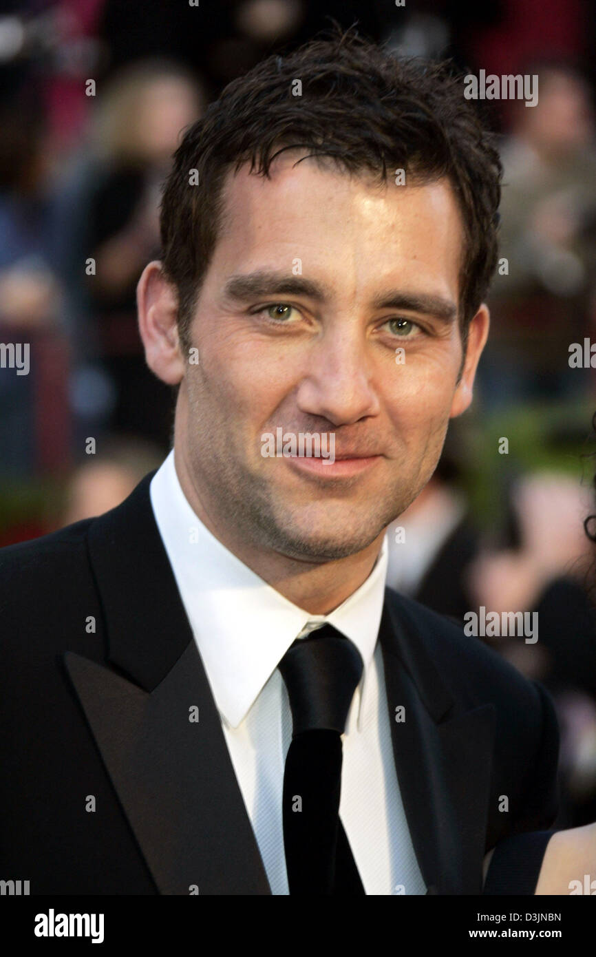 (dpa) - British actor Clive Owen arrives for the 77th Annual Academy ...