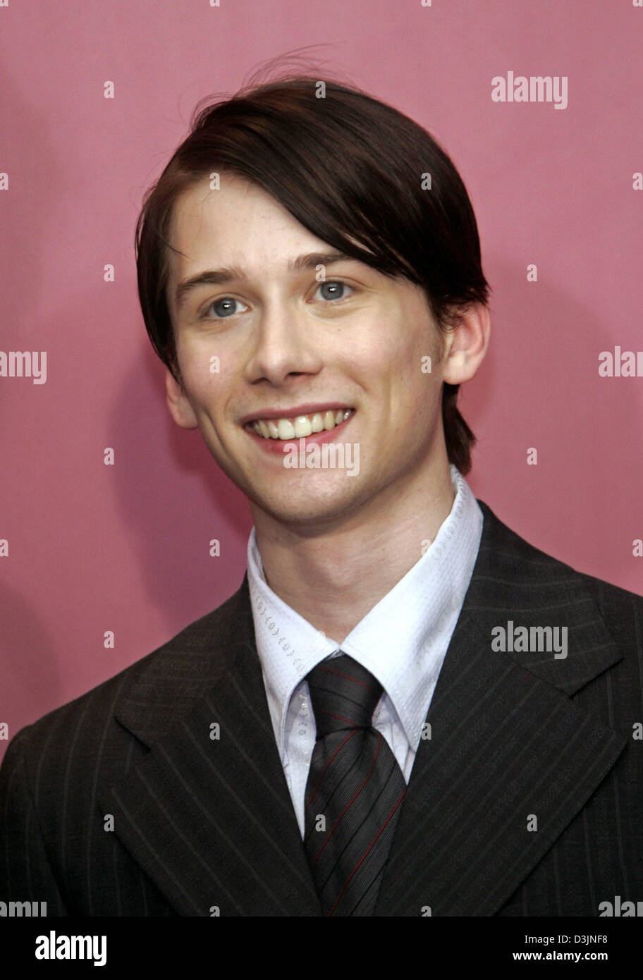 (dpa) - US actor Lou Taylor Pucci pictured during the press conference ...