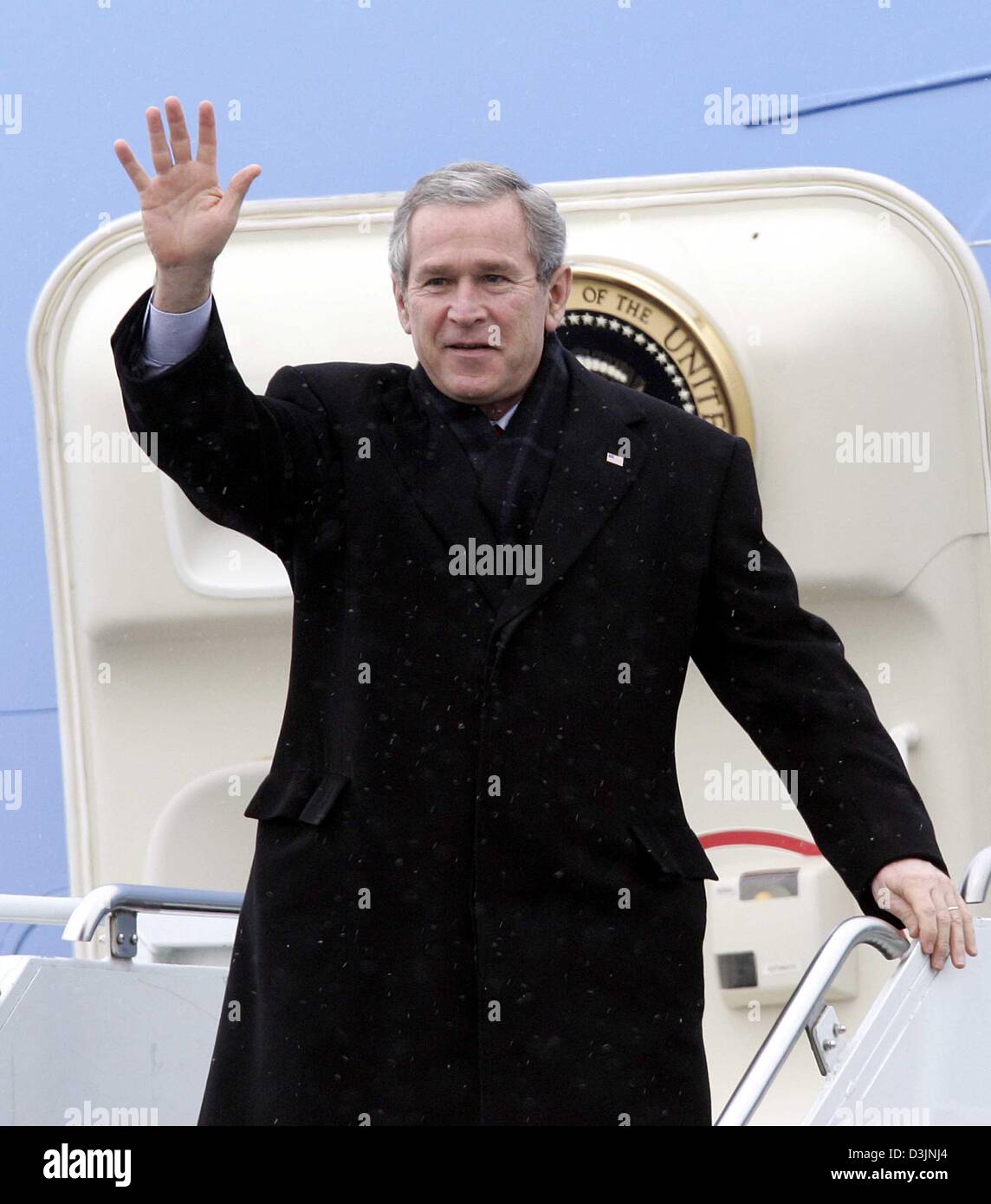 Waving bush High Resolution Stock Photography and Images - Alamy