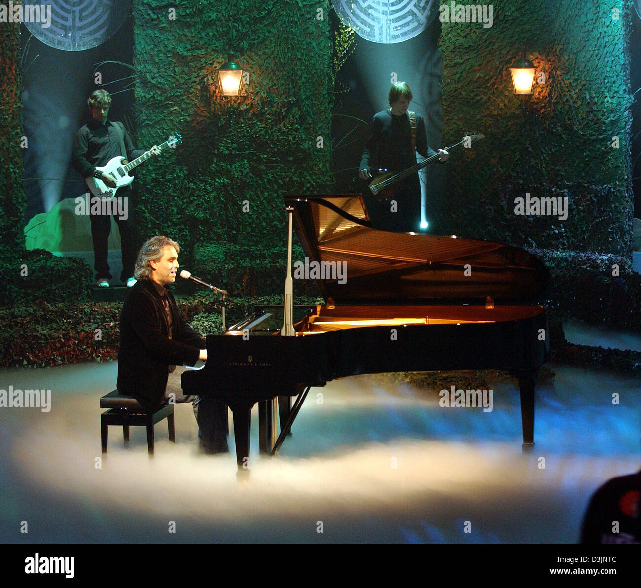 (dpa) - Blind Italian tenor Andrea Bocelli performs during the German ...