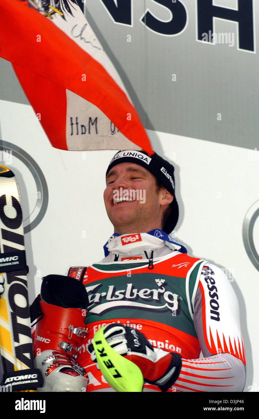 (dpa) - Austrian skier Benjamin Raich celebrates after winning the Men ...