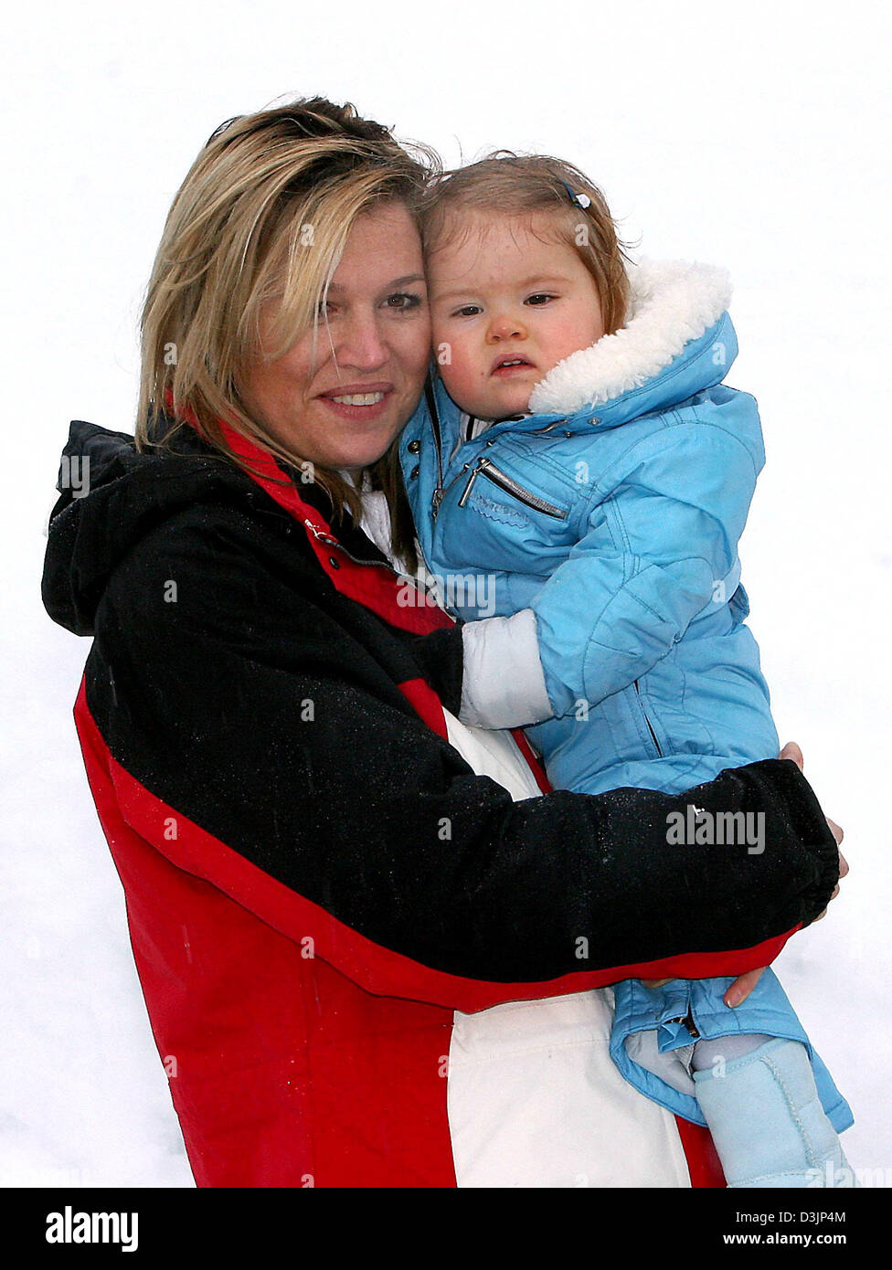 (dpa) - Dutch Crown Princess Maxima poses with her daughter Princess ...
