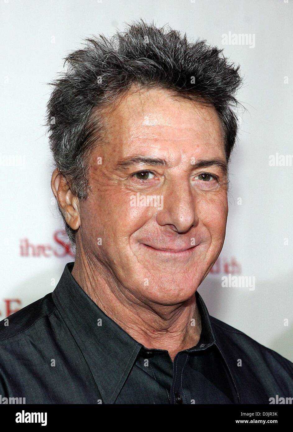 (dpa) - US actor Dustin Hoffman smiles during a photo call for the ...