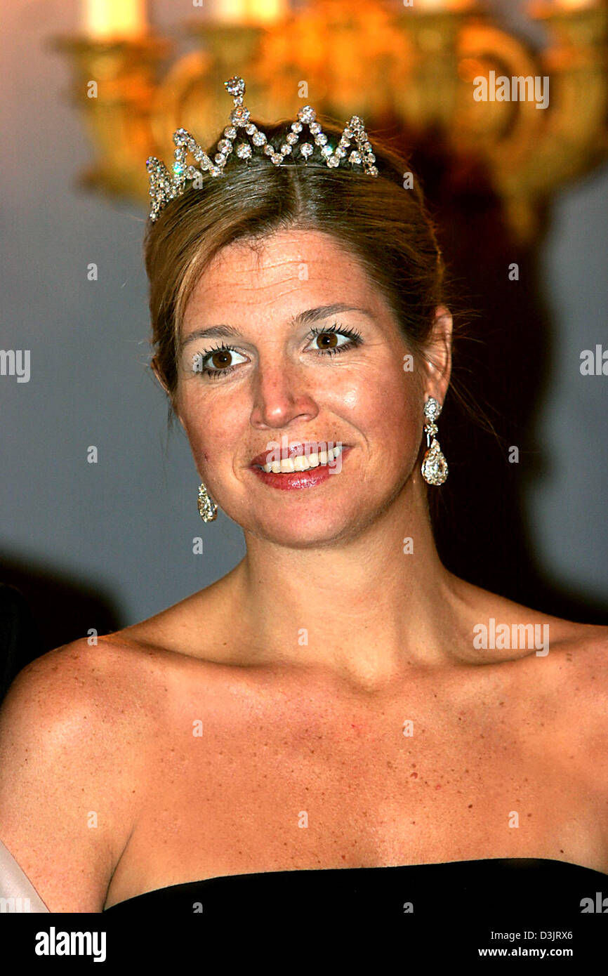 (dpa) - Crown Princess Maxima of the Netherlands smiles during the ...