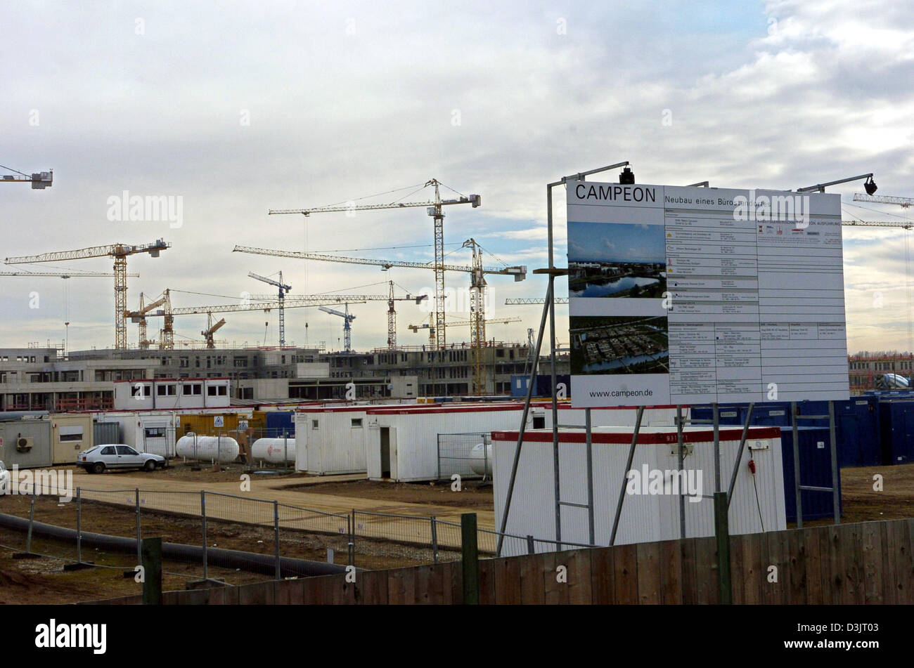 (dpa) - View of the construction site of the new headquarter of German ...