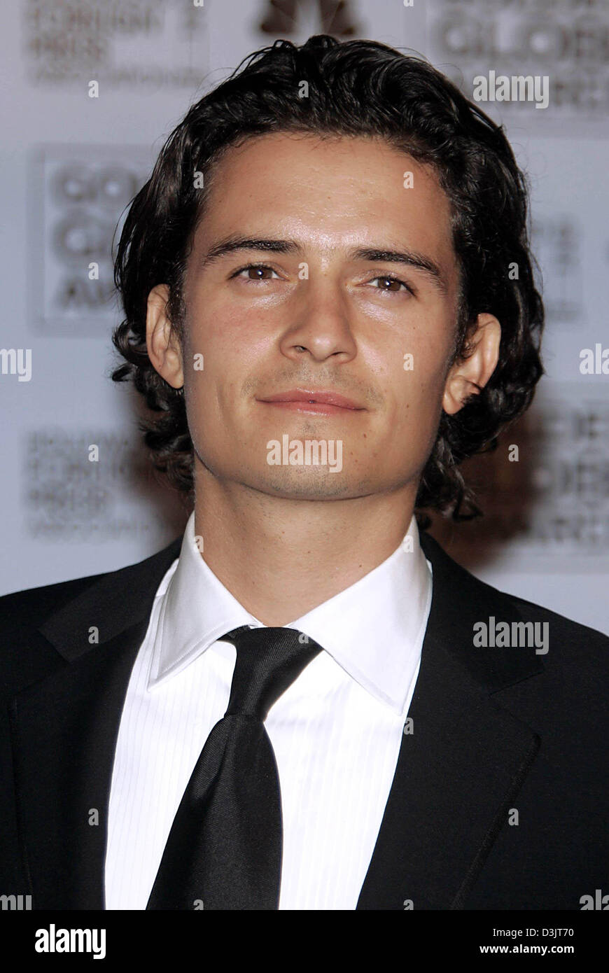 (dpa) - British actor Orlando Bloom smiles as he attends the 62nd ...