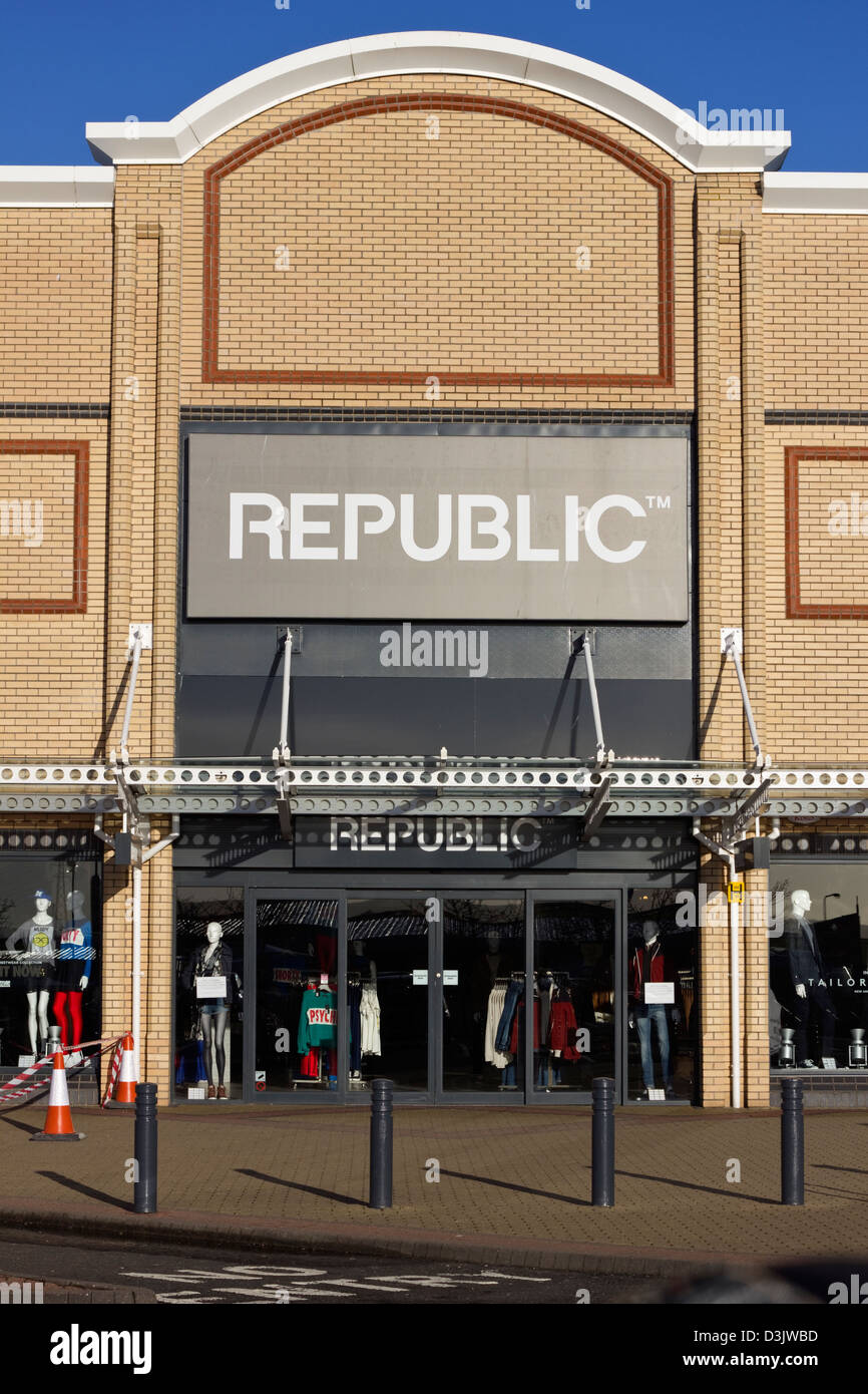 Fort kinnaird retail park hi-res stock photography and images - Alamy