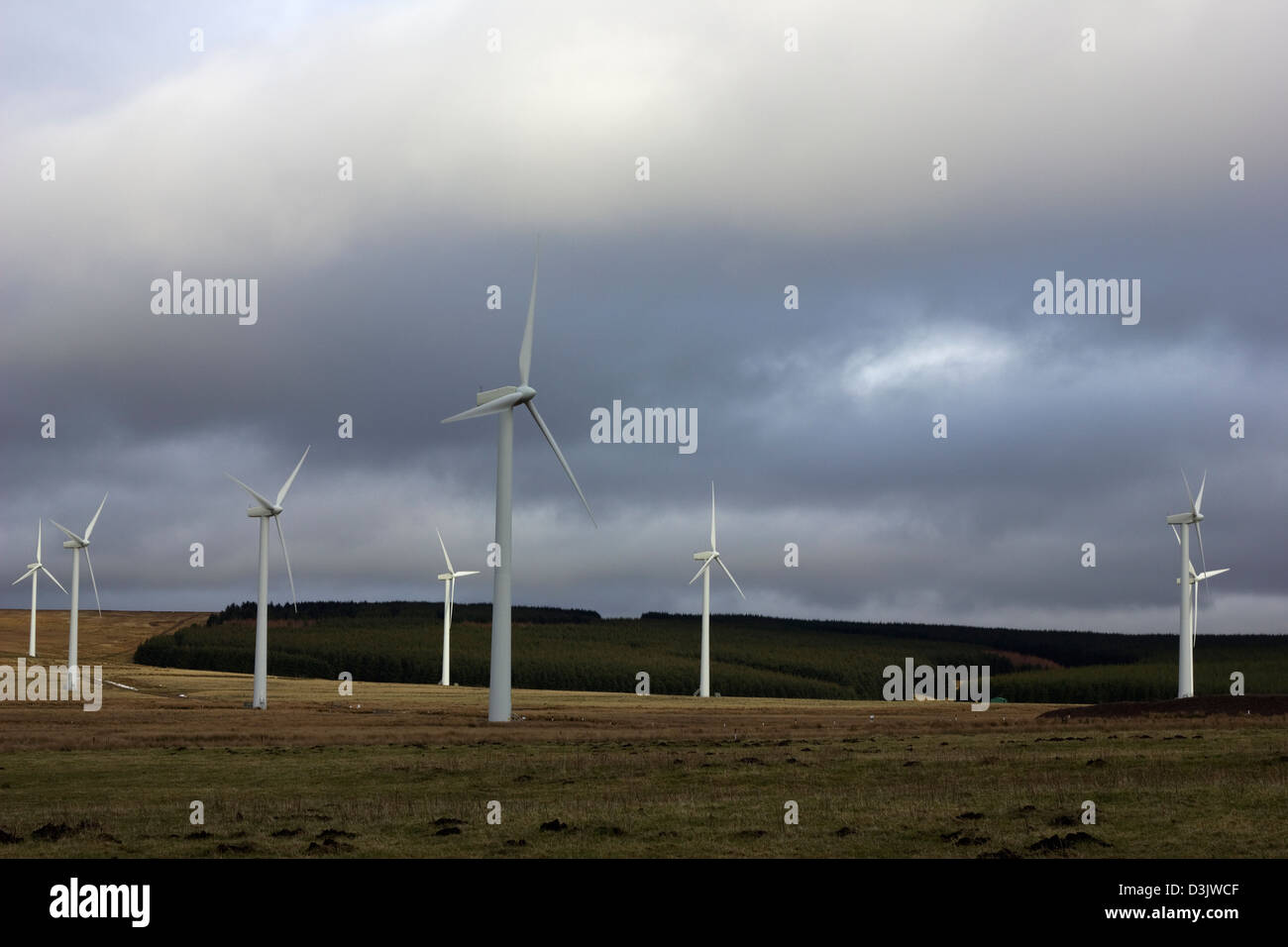 Dun law wind farm hi-res stock photography and images - Alamy
