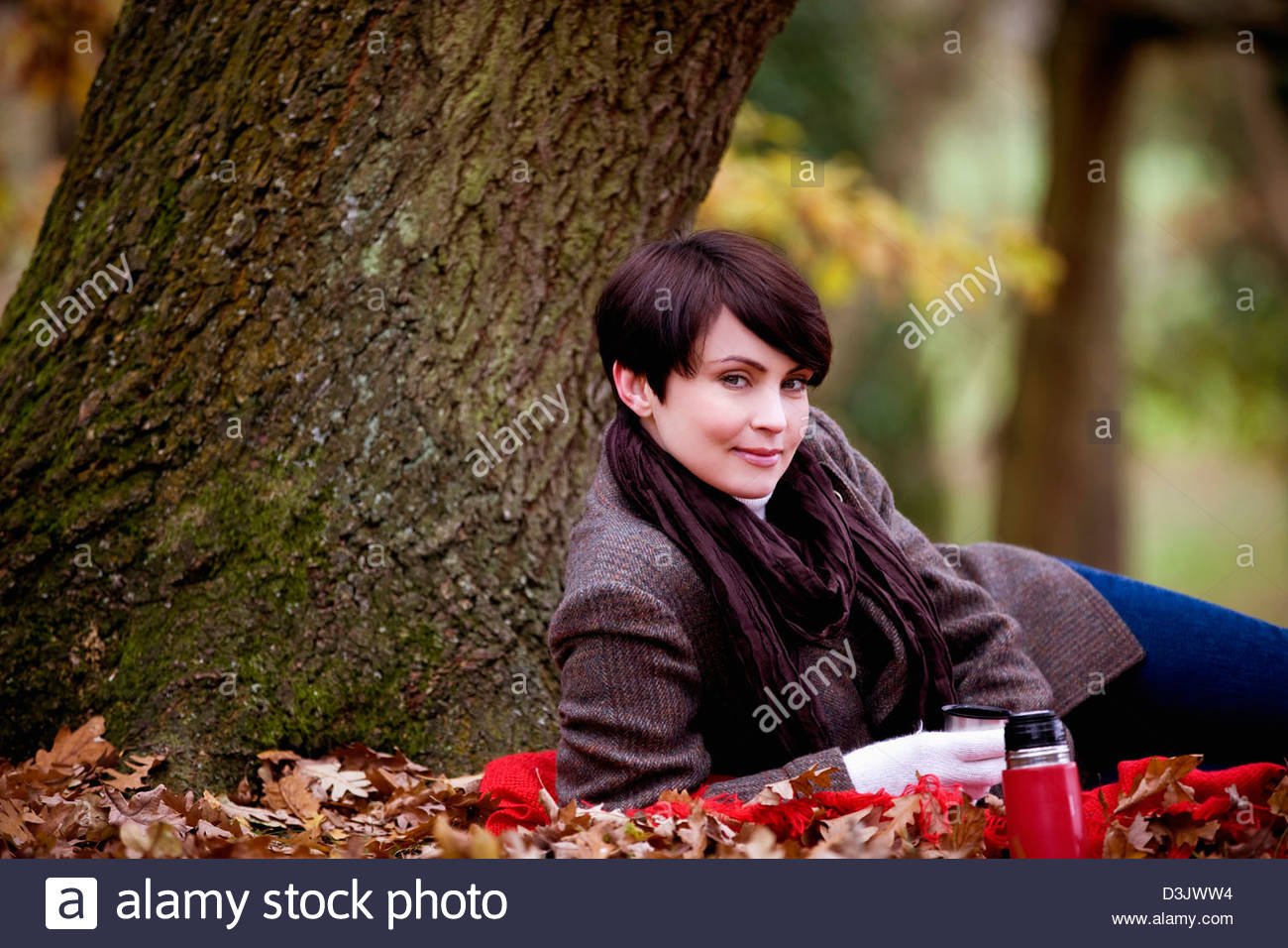 Lying Under Tree Stock Photos & Lying Under Tree Stock Images - Alamy