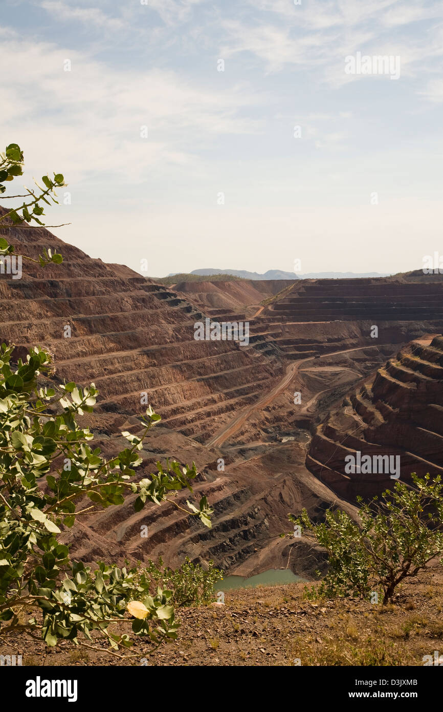 AK-1 open pit, Rio Tinto's Argyle Diamond mine, south of Kununnura ...