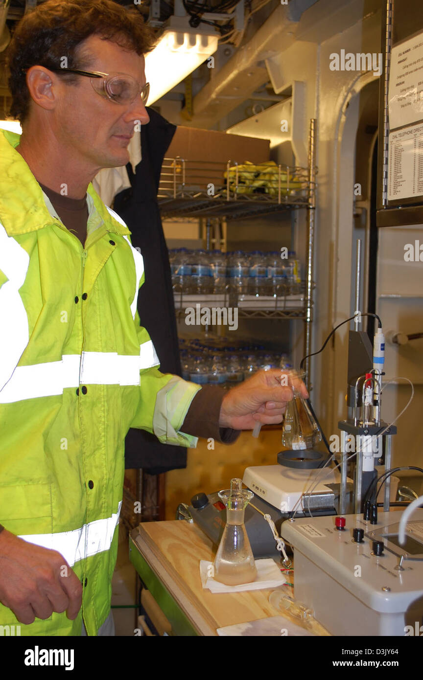 NOAA scientists conducted testing for dissolved oxygen in the Gulf of ...