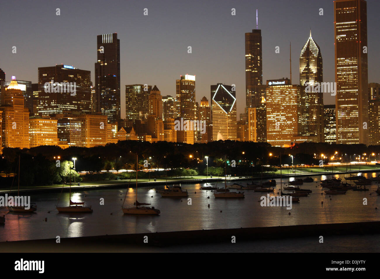 Chicagoskyline hi-res stock photography and images - Alamy