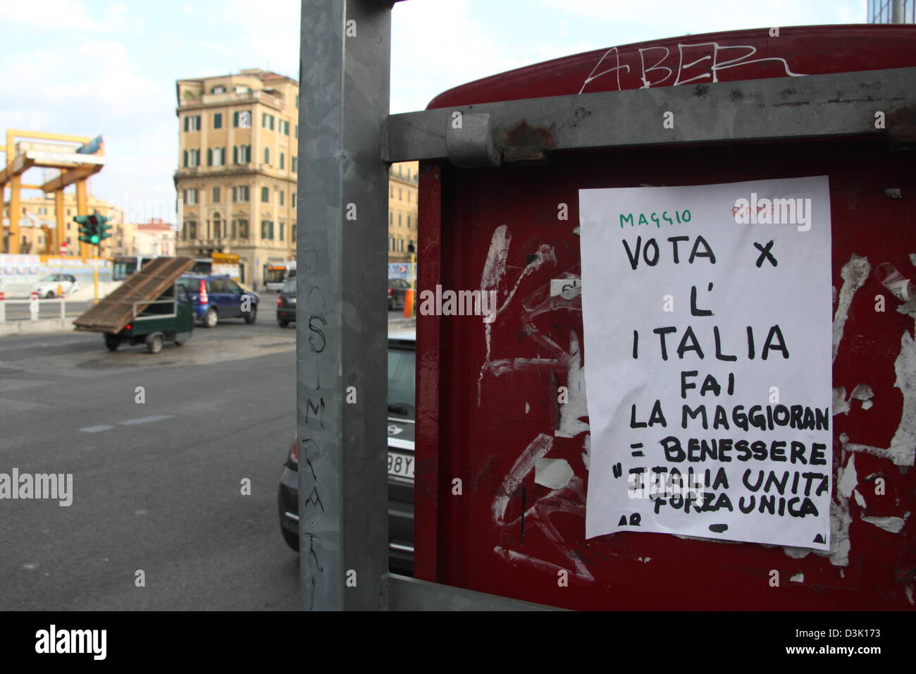 Electoral poster italy hi-res stock photography and images - Alamy