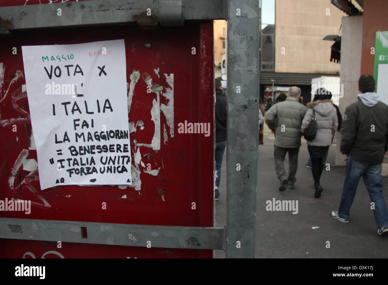 Electoral poster italy hi-res stock photography and images - Alamy