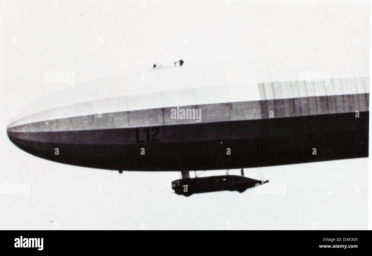 This historical image features the Larson (118) machine gun platform on ...