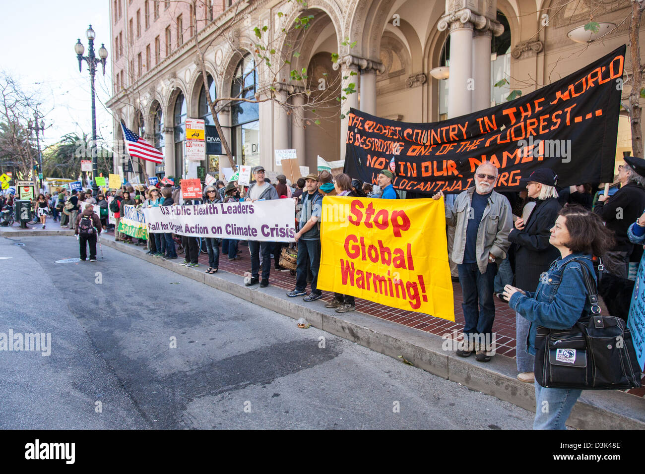 Massive ‘Forward on Climate’ rally at One Market Plaza on February 17 ...