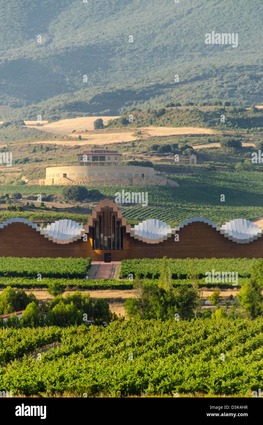 Emblematic Ysios winery in Laguardia designed by Santiago Calatrava, La ...