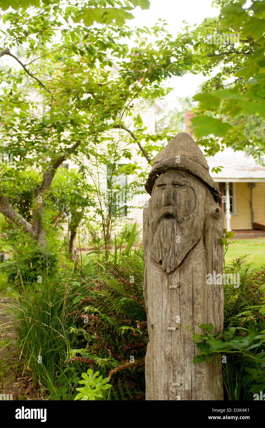 Tree Stump Carving High Resolution Stock Photography and Images - Alamy