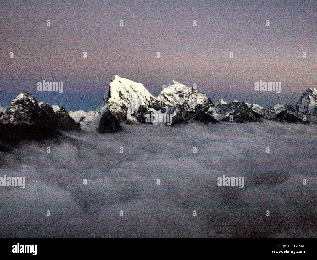Solukhumbu district nepal hi-res stock photography and images - Alamy