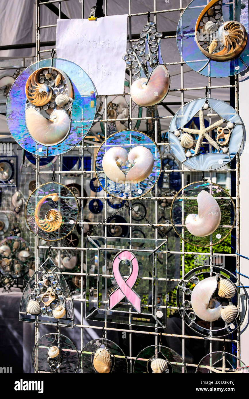 Seashell artwork hi-res stock photography and images - Alamy