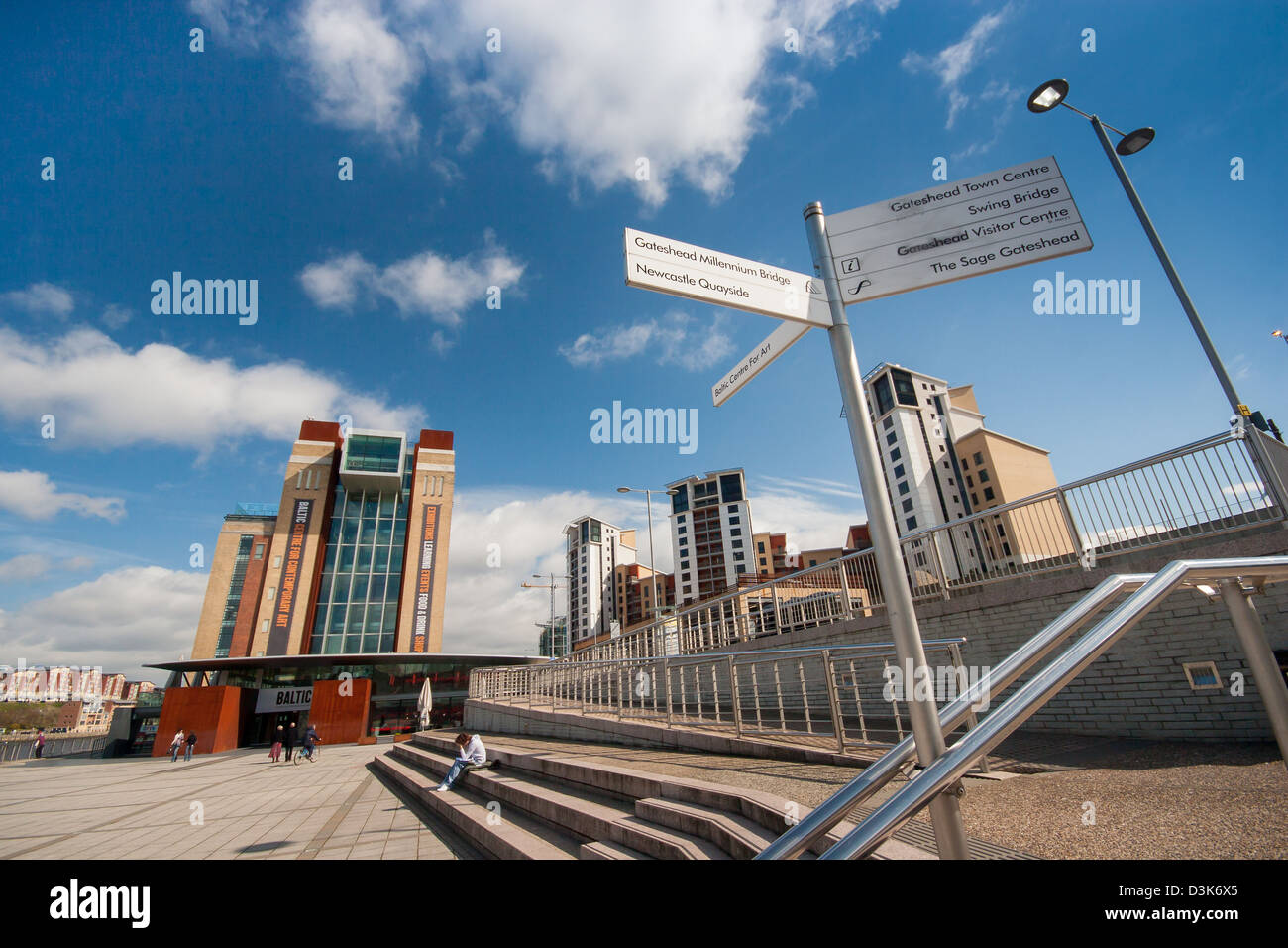 The Baltic Centre for Contemporary Arts at Gateshead Quays Stock Photo ...