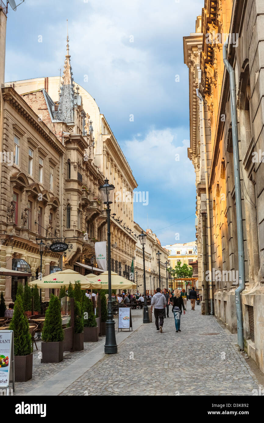 Classic bucharest architecture hi-res stock photography and images - Alamy